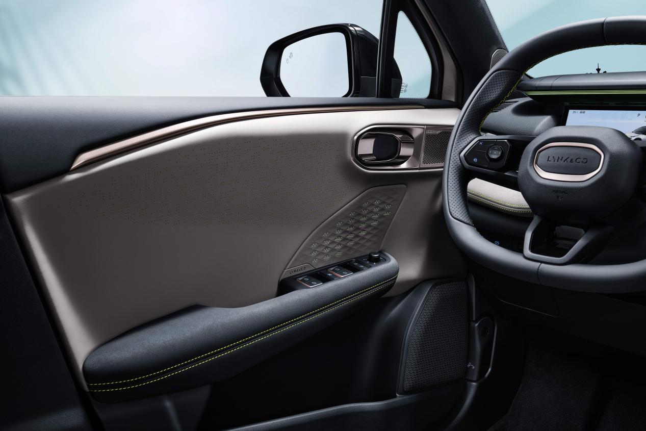 领克06 Relive焕新上市：在十万级SUV市场重构精致出行范式 _汽车公社